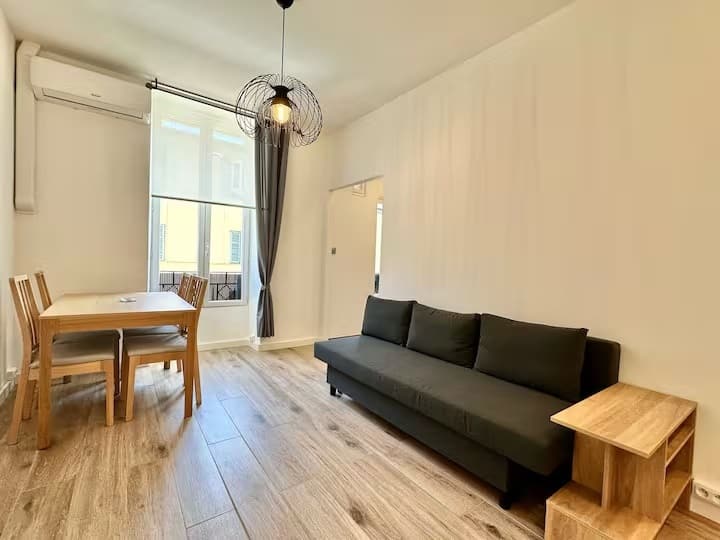 Appartement Moderne Et éLégant-gare Riquier & Wifi - Plage de la Réserve - Nice