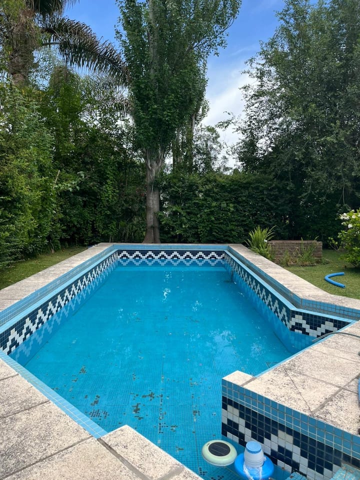 Hermosa Casa Con Piscina Parque Parrilla, 2 Dorm - La Plata