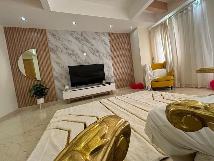 Opera530 Spacious & Cent - Mascate