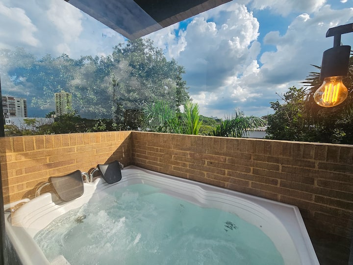 Liv-402 Estudio | Chipichape | Jacuzzi Con Vista - カリ