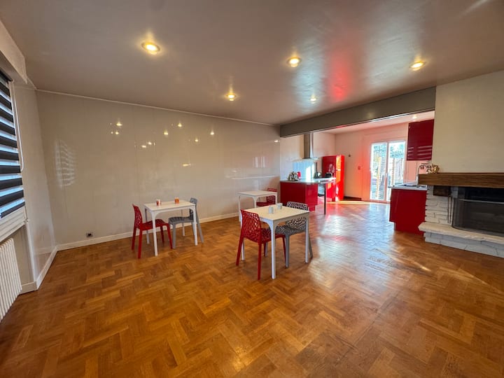 Chambre éConomique Dans Une Maison Partagée. - Limoges