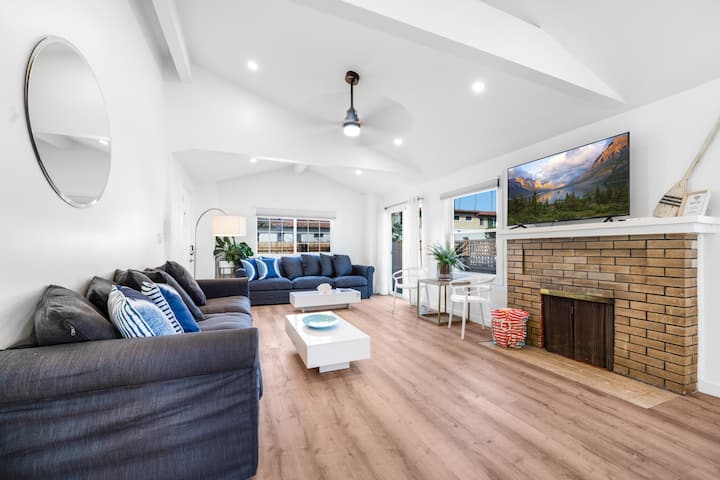 Sunny Surf Shack Backyard-pet Friendly-steps2beach - San Diego, CA