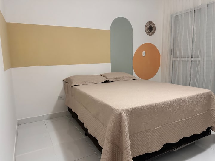 Casa Acomodação Para 10 Pessoas Próximo à Praia - Guarujá