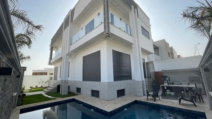 Villa Familiale Et Luxueuse Pour Vos Vacances - Meknes