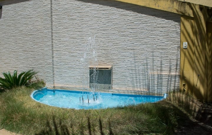 Casa Grande Na Pampulha Com óTima Localização. - Belo Horizonte