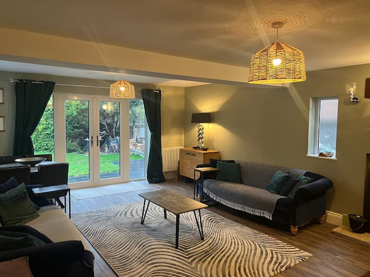 Detached 5 Bed Home Near Countryside And Seaside - Whitstable