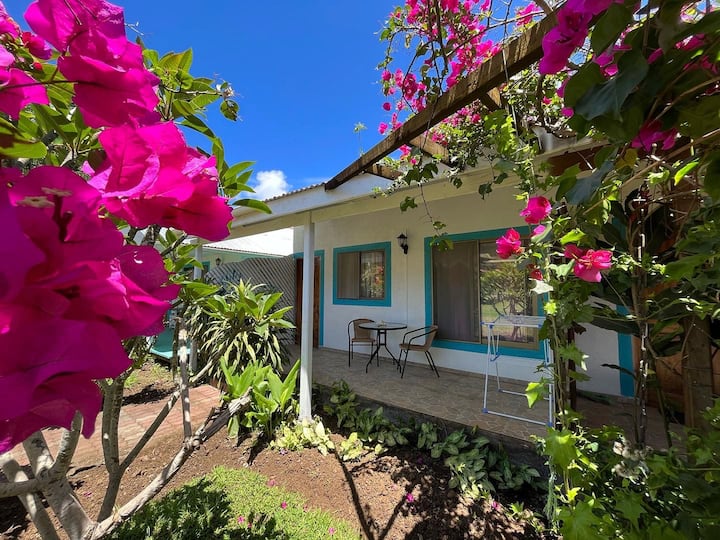 Cabaña Manu Piri.
5 Personas. - Easter Island