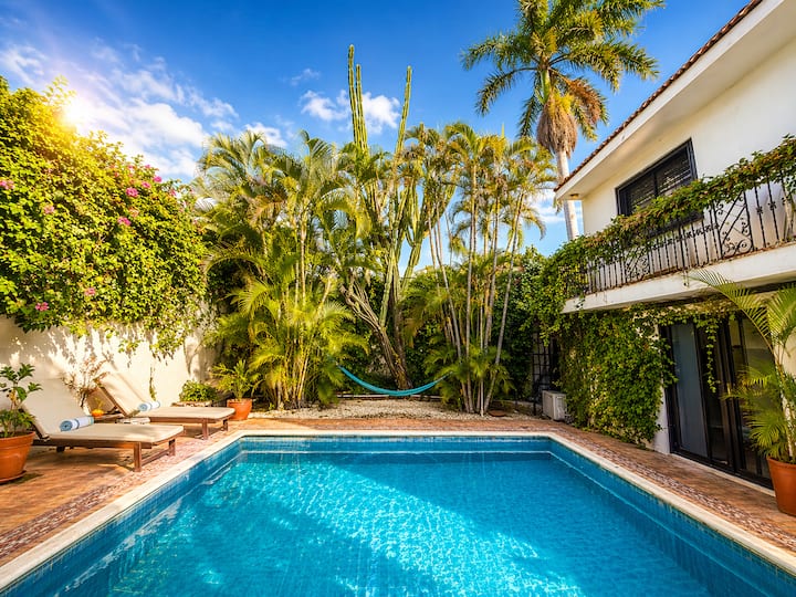 Espacio Perfecto Para 3 Personas En Excelente Zona - Mérida, México