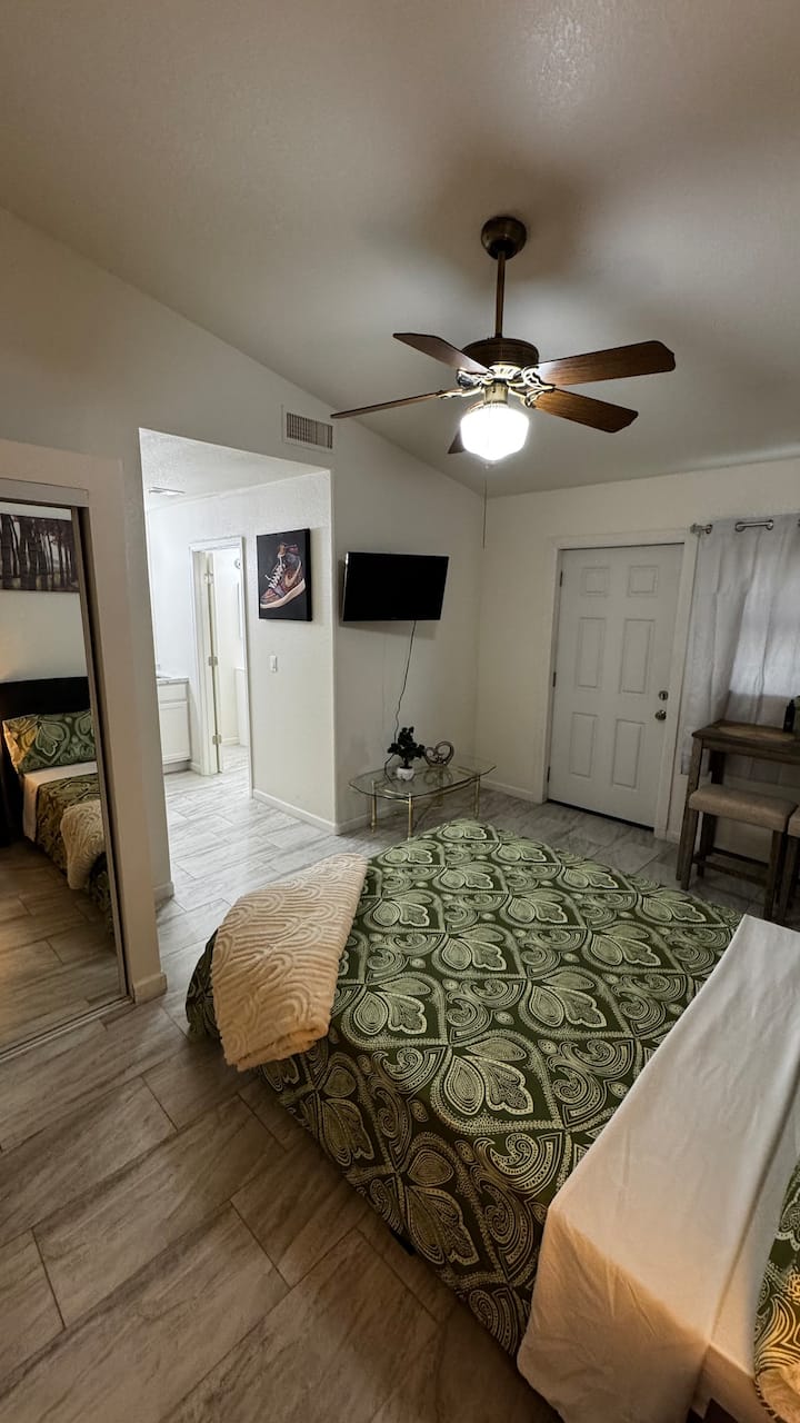 La Suite De Nela #2 - Peoria, AZ