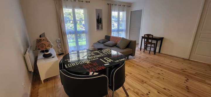 Appartement Au Centre Ville - Roquebrune