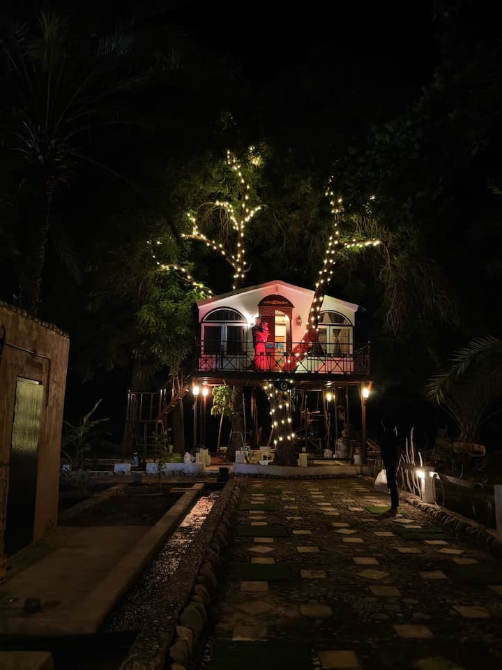 The 9th Planet-tree House - Oman