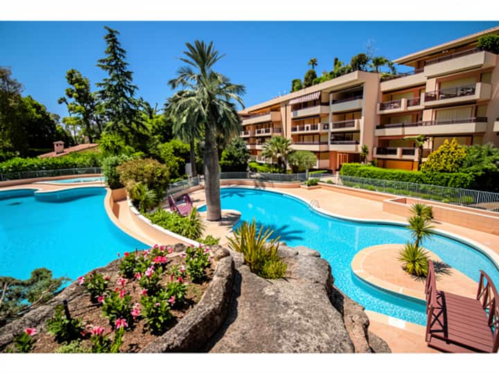 Beautiful 36m2 Studio Apartment + 50m2 Terrace - Cannes