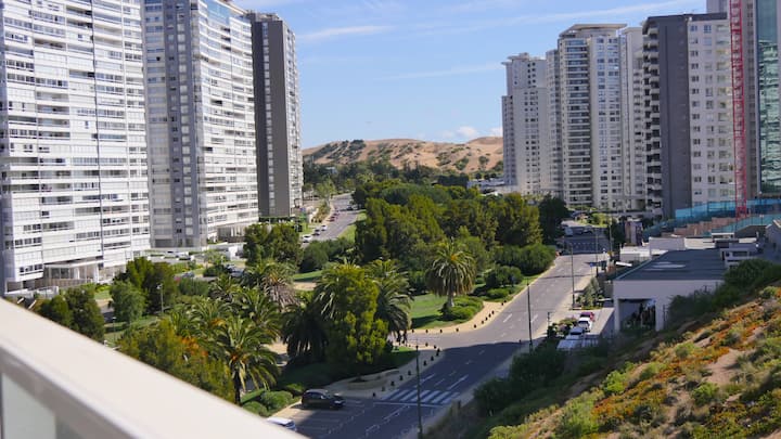 Concón - Depto. Con Piscina, Terraza Y Buena Vista - Concón