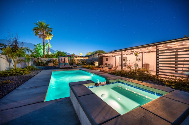 Desert Oasis Pool, Spa & Gorgeous Views To Relax - Palm Springs