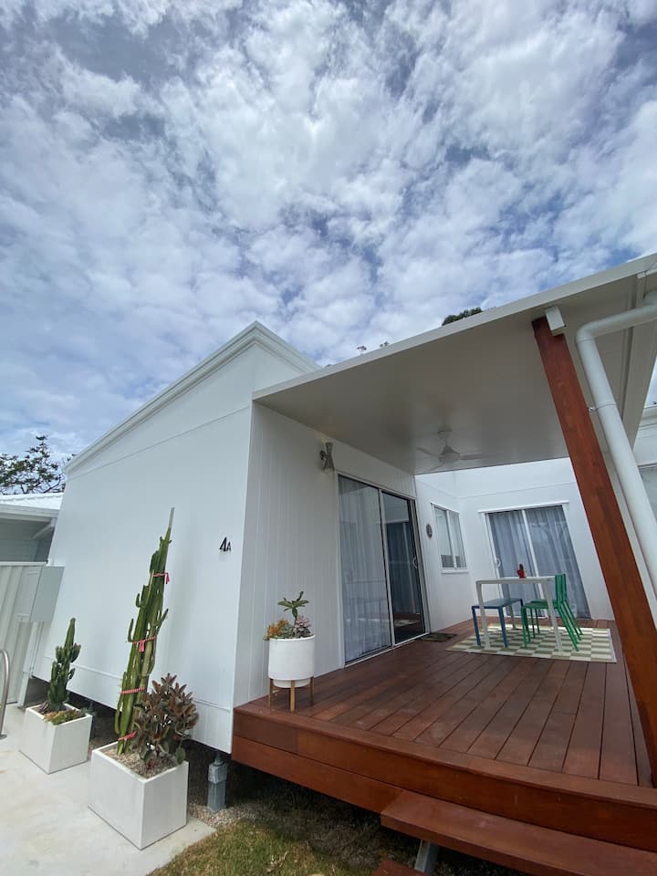 Little Drummer- A Mid-century Currumbin Retreat - Gold Coast