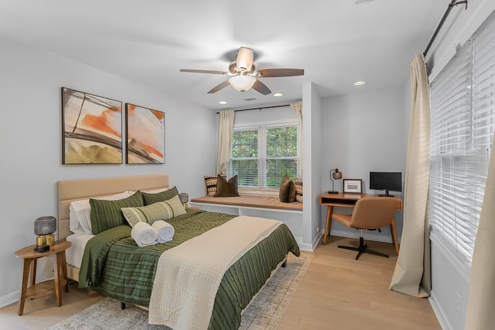 Luxury 1br Guesthouse | Modern & Fully Stocked - Stone Mountain, GA