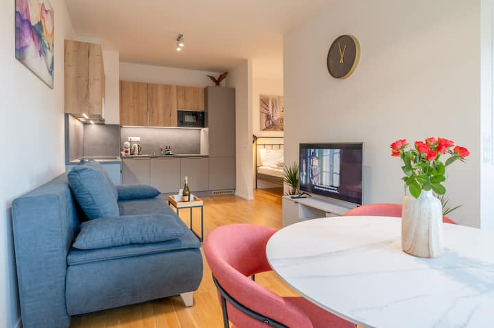 Williams Modern Luxe Suite By The Station - براغ