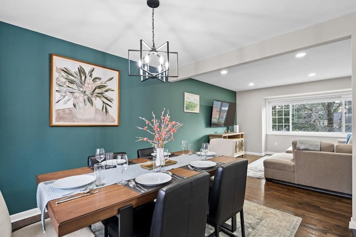 Cozy Oxon Hill Retreat Near National Harbor - Clinton, MD