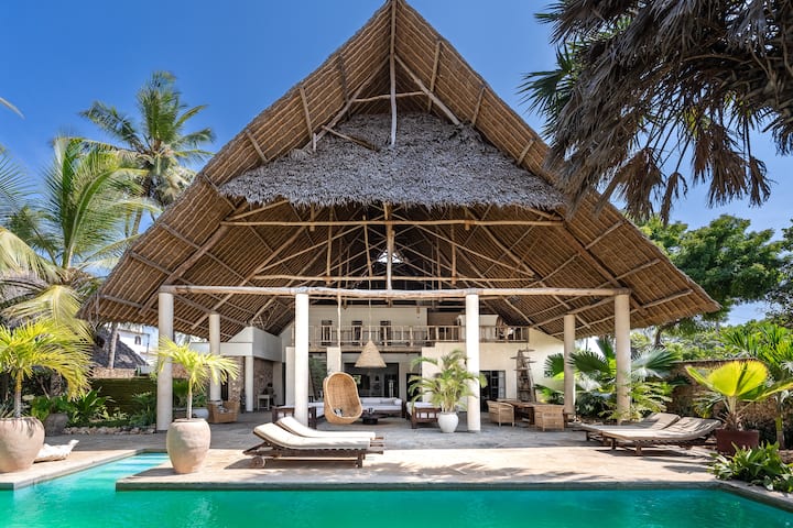 Villa Nyota - Kenya