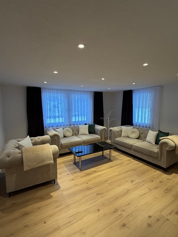 Frisch Renovierte Ferienwohnung Mit "Alpenblick" - Adelboden