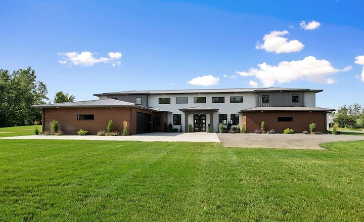 Pure Muchigan - ホランド, MI