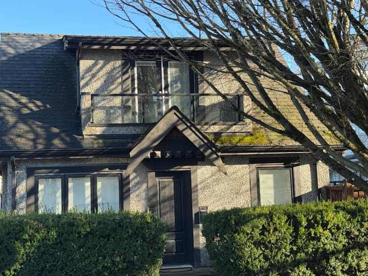 *New* Modern Central Comfortable Vancouver Cottage - Vancouver