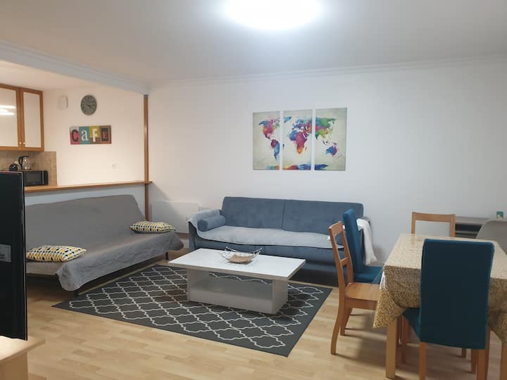 C'est Une Maison Rose - Spacieux 3 Pièces - Marne-la-Vallée