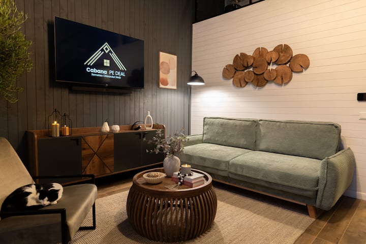 Cabana Pe Deal - Romania