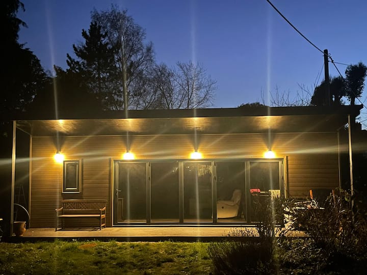 Summer House On The Edge Of The Cotswolds - Witney