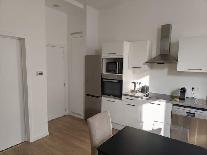 Juste Parfait Lumineux Agréable - Anderlecht