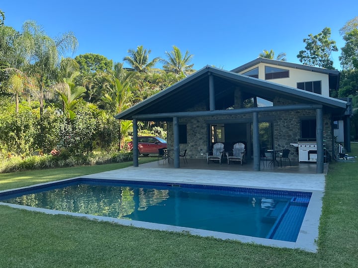 The 19th Green - Fiji