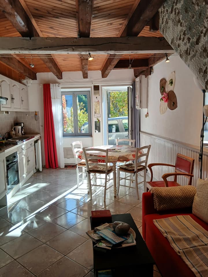 Maison De Ville - Chaudes-Aigues