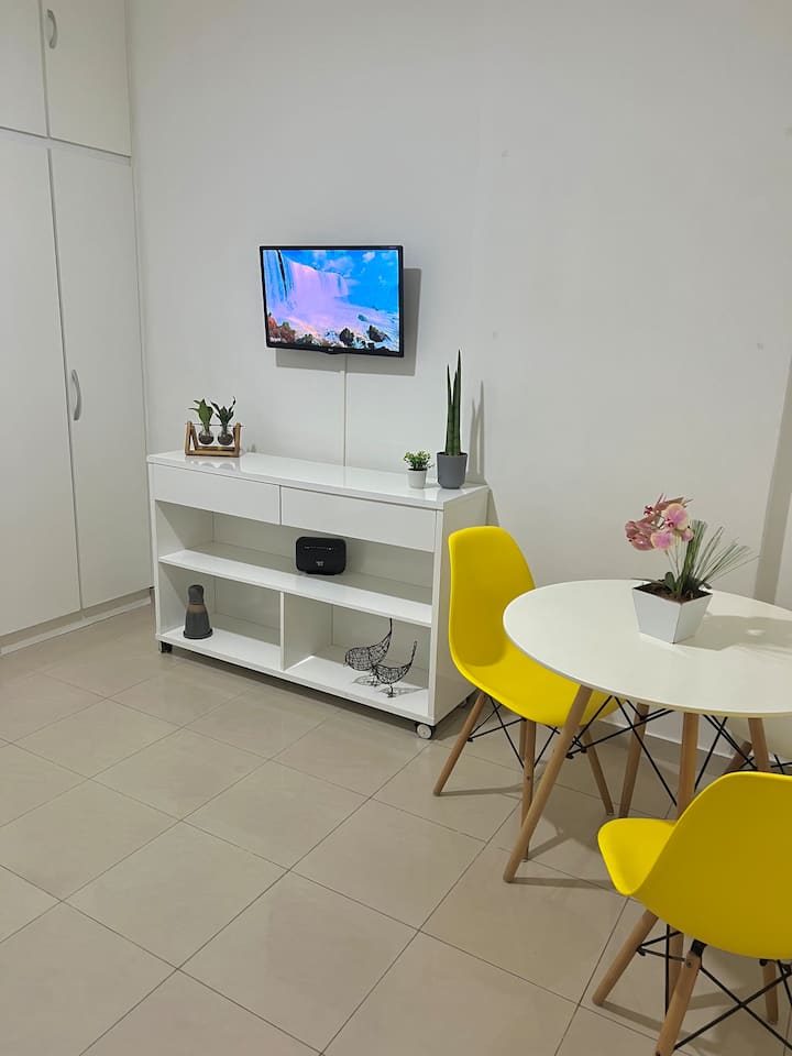 Bright Apt In Ipanema- Excellent Location - Brazil