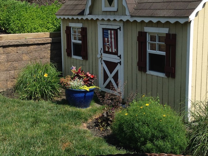 Cheerful And Cozy Getaway Close To Aronimink Cc - Devon, PA