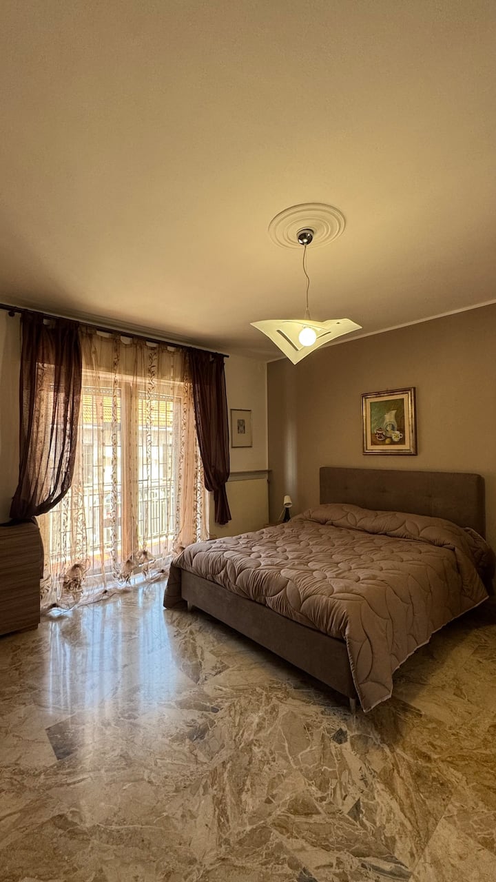 Emilia Tre Appartamento Con 2 Camere. - Piacenza