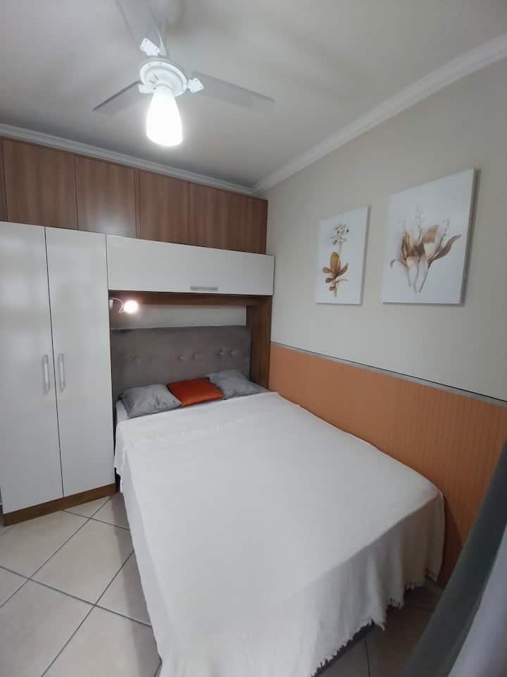 Para 3 Pessoas, A 50 Metros Da Praia. - Barra Velha