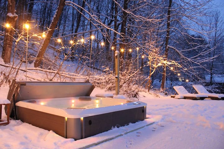 Ski Escape W/ Hot Tub Near Killington & Woodstock - Woodstock, VT
