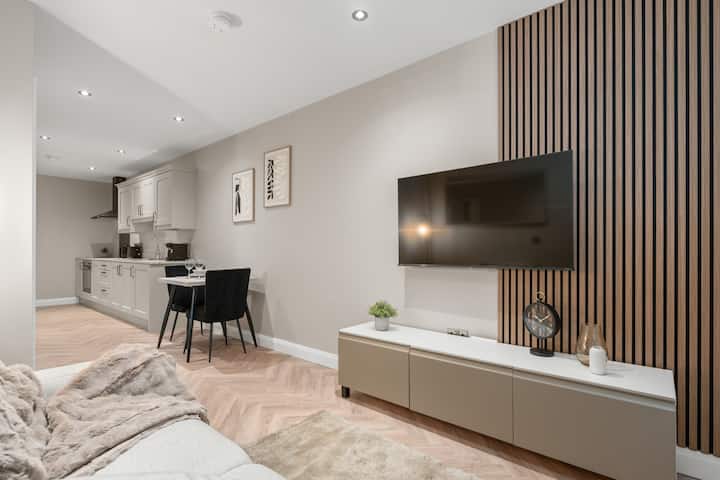 Luxury One Bedroom Apartment Belfast City - Belfast