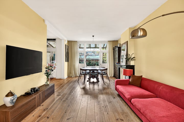 Cozy Apartment With Private Garden - 암스텔벤