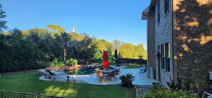 Quiet Getaway With Lake Views And Access - Roanoke, TX