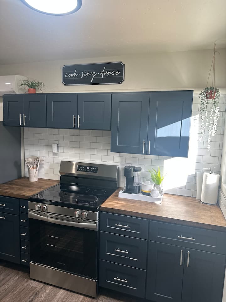 Tres Ríos Studio #6 - Farmington, NM