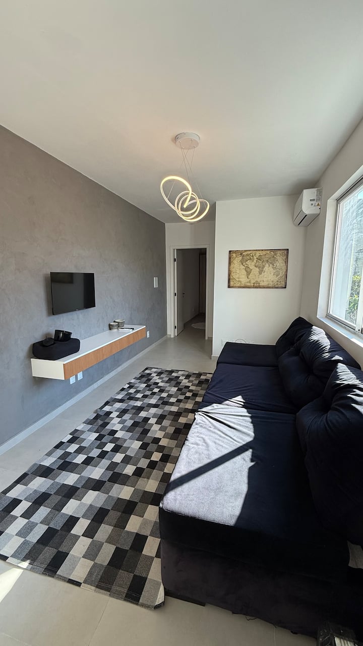 Estúdio Industrial & Moderno No Centro - Santa Maria, Brazil