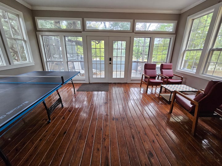 Mardi Gras House (On Parade Route A) - Mobile, AL