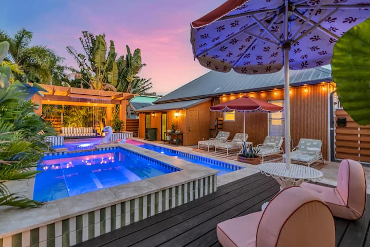 Green Gatsby + Guest House - Bradenton, FL