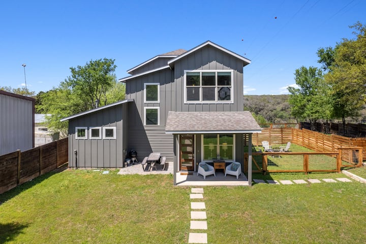 On The Road Again | Willie Nillie Retreat - Spicewood, TX