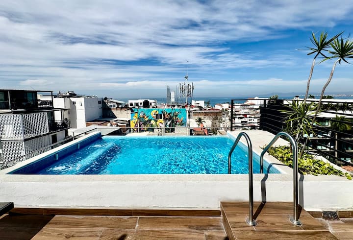 Modern, Quiet, Cozy Apartment Near Everything - Puerto Vallarta