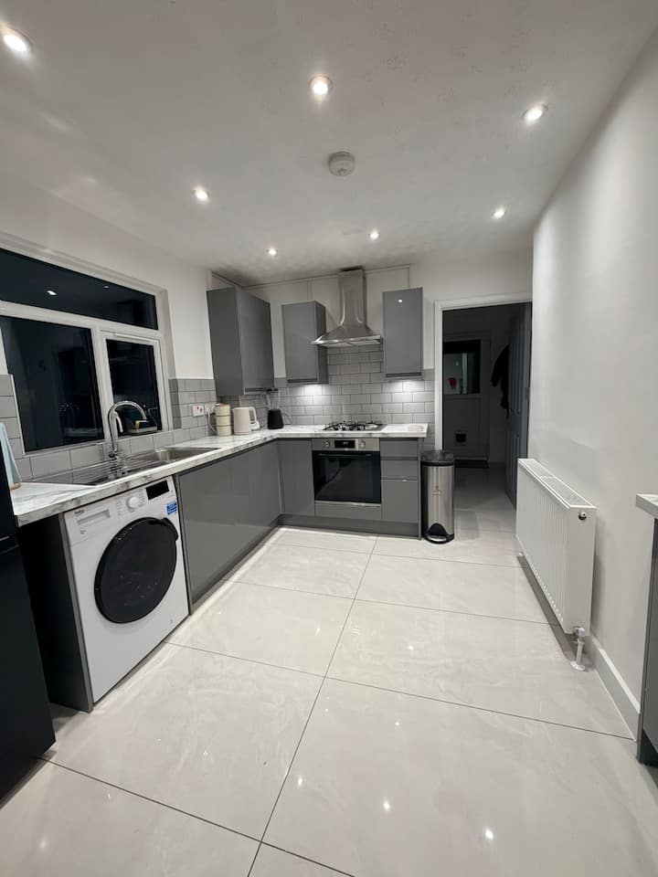 Apartment In London - Croydon, UK