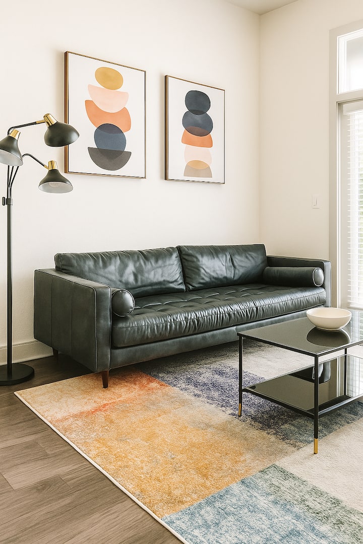 Modern High End Corporate Condo - Dallas