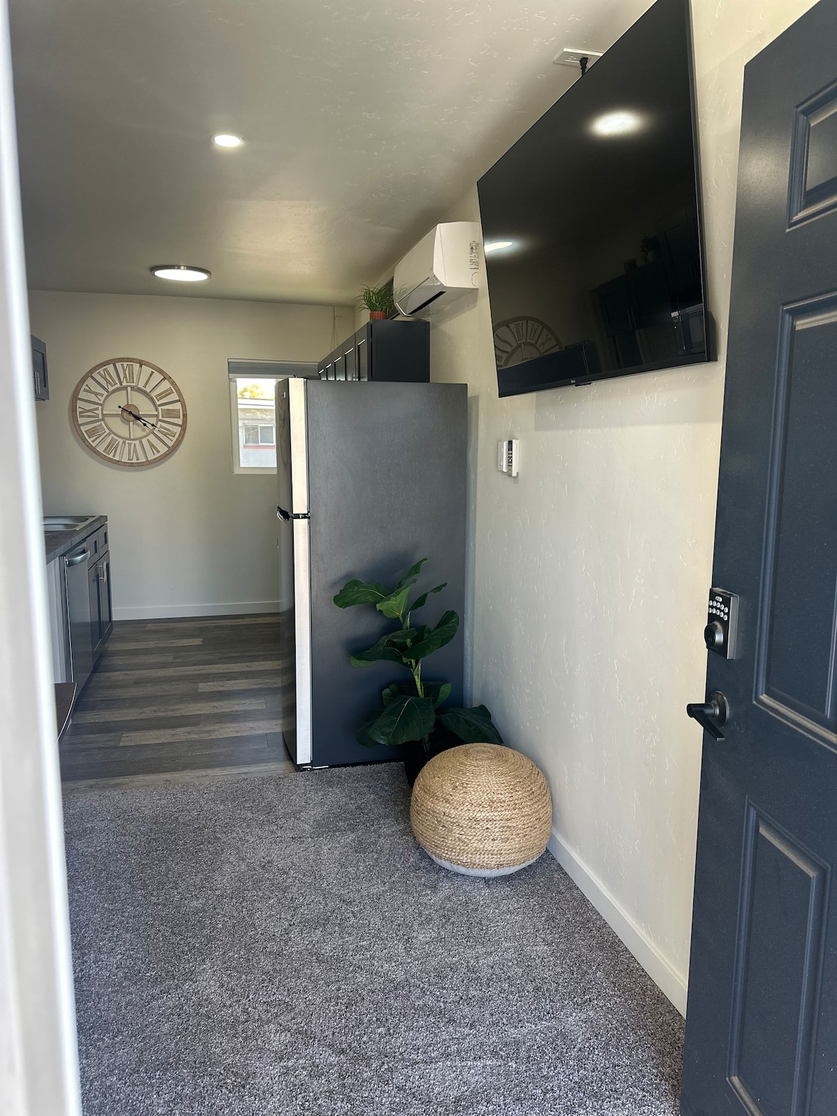 Tres Rios Studio #14 - Apartments for Rent in Farmington, New Mexico ...