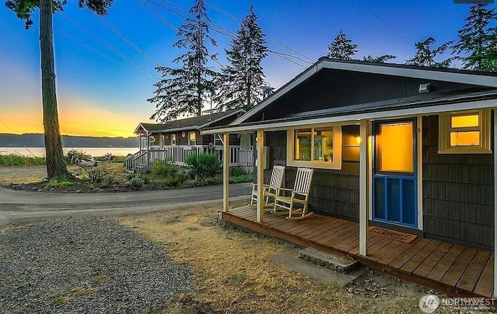 Camano Island Retreat - Camano Island, WA